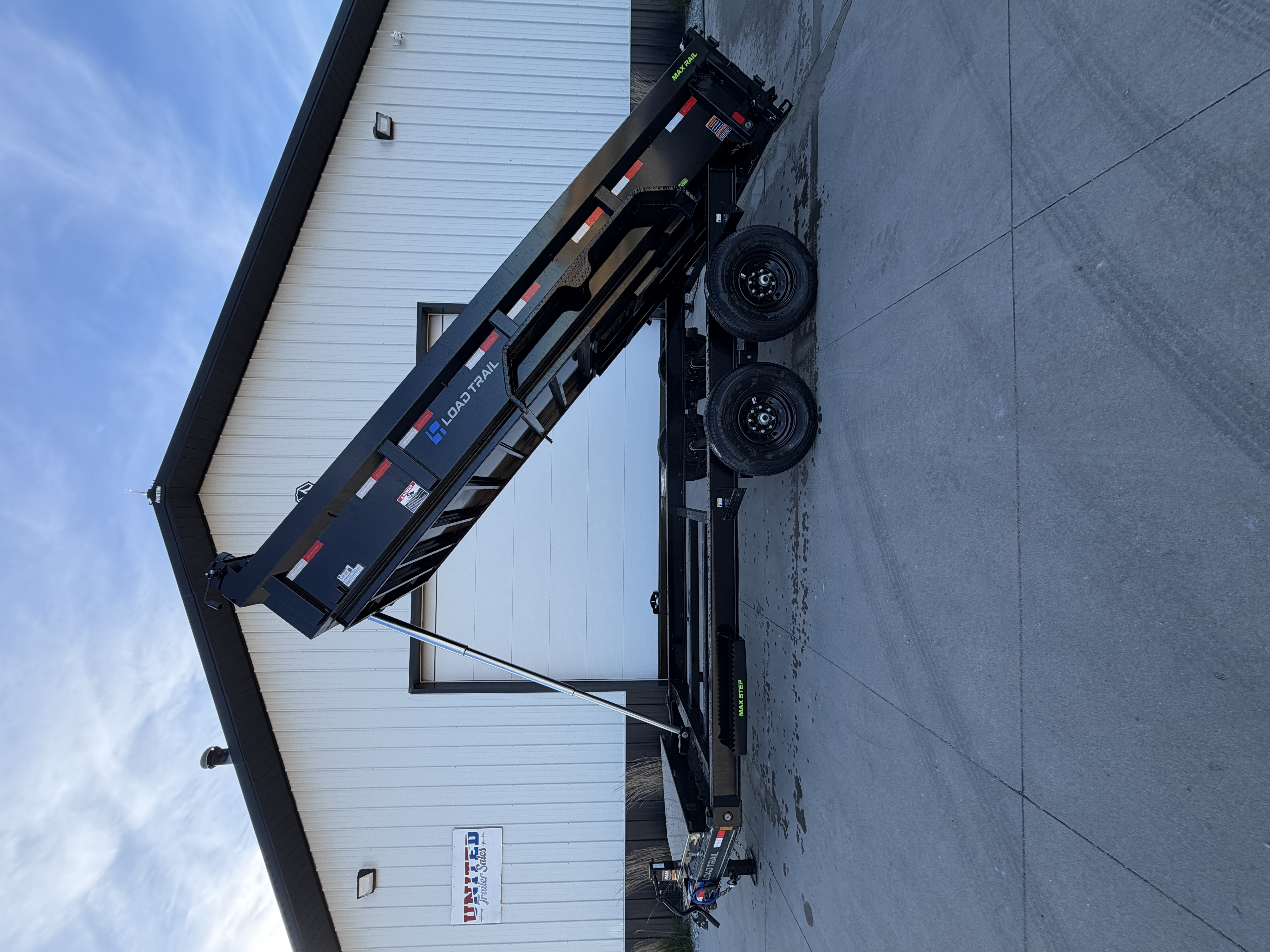 2026-Load-Trail-DL14-83-x-16-Tandem-Axle-Low-Pro-Dump-373415 | Alda, NE ...